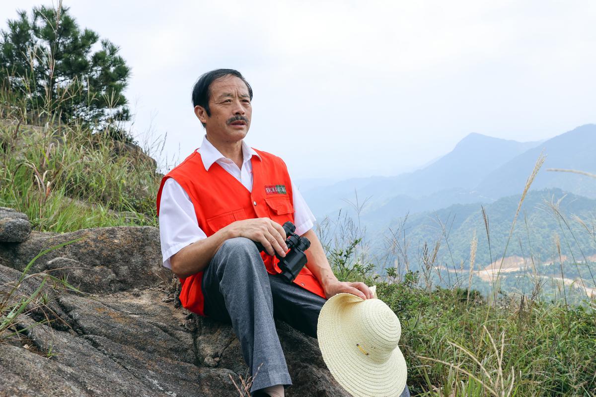 Hunan man cares for forests for 25 years-China Story